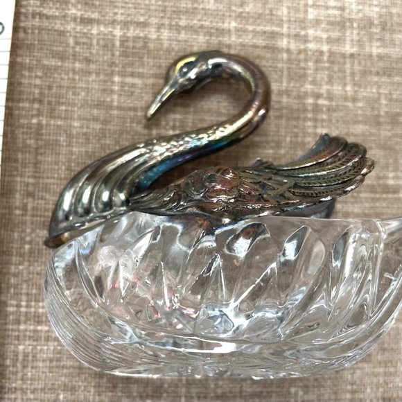Lenox | Other | New 4 Ps 3 Lenox Swans Crystal Swan W Moving Wings ...